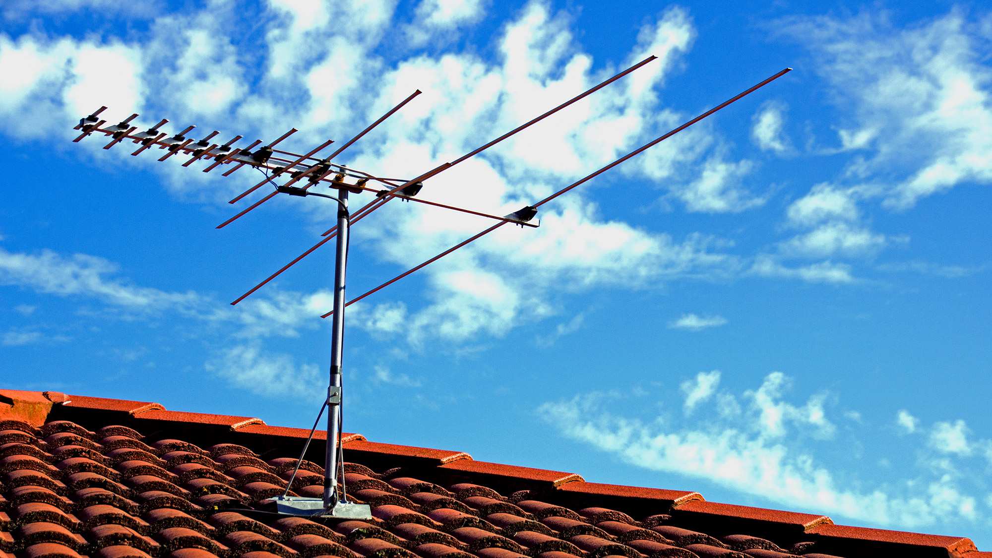 Is Aerial TV Better Than Cable - 2024 Comparison Guide - Market Share Group